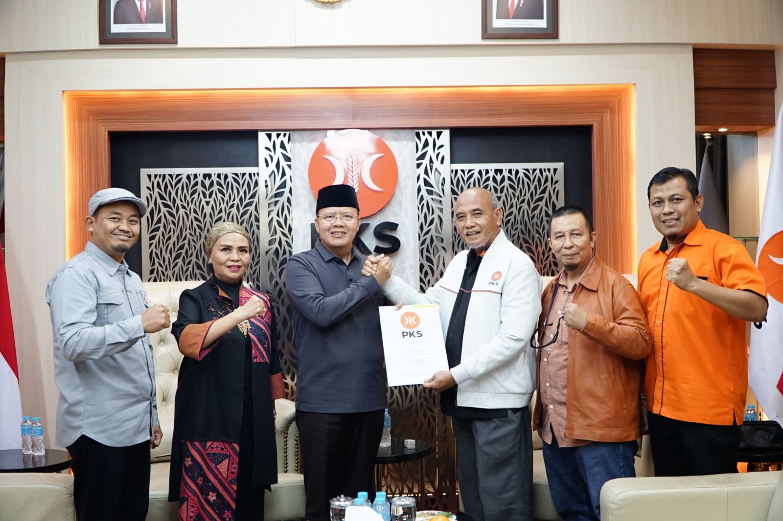 Rohidin-Meriani Resmi Terima Dukungan DPP PKS sebagai Pasangan Calon ...
